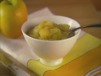 Video: Chunky Applesauce | Martha Stewart