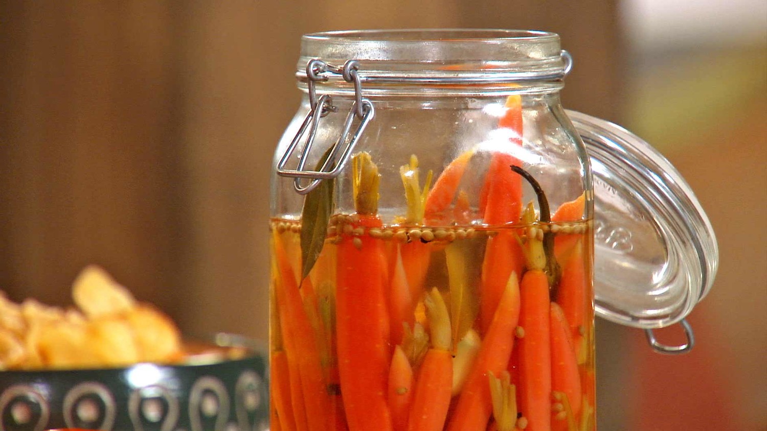 Video Lucindas Pickled Carrots Martha Stewart