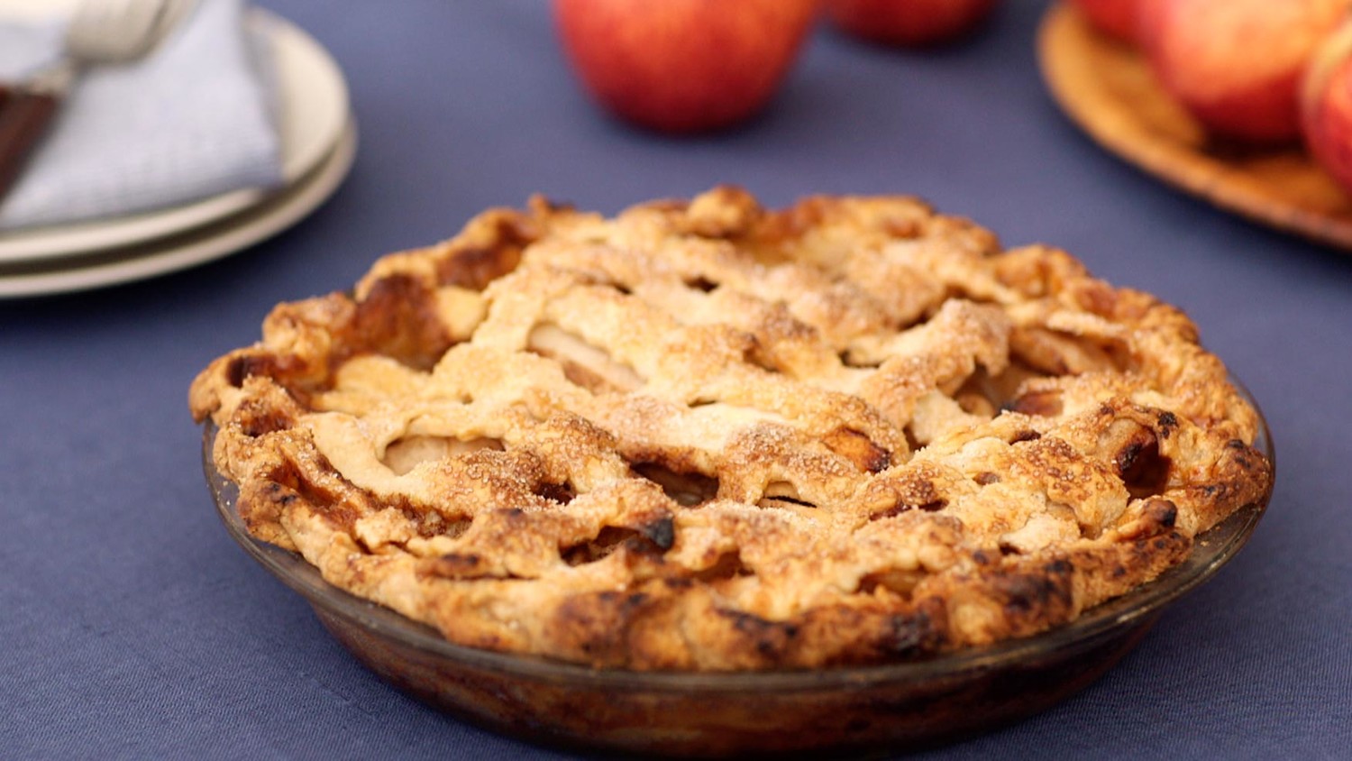 Video: Salted Caramel Apple Pie | Martha Stewart Video: Salted Caramel Apple Pie | Martha Stewart
