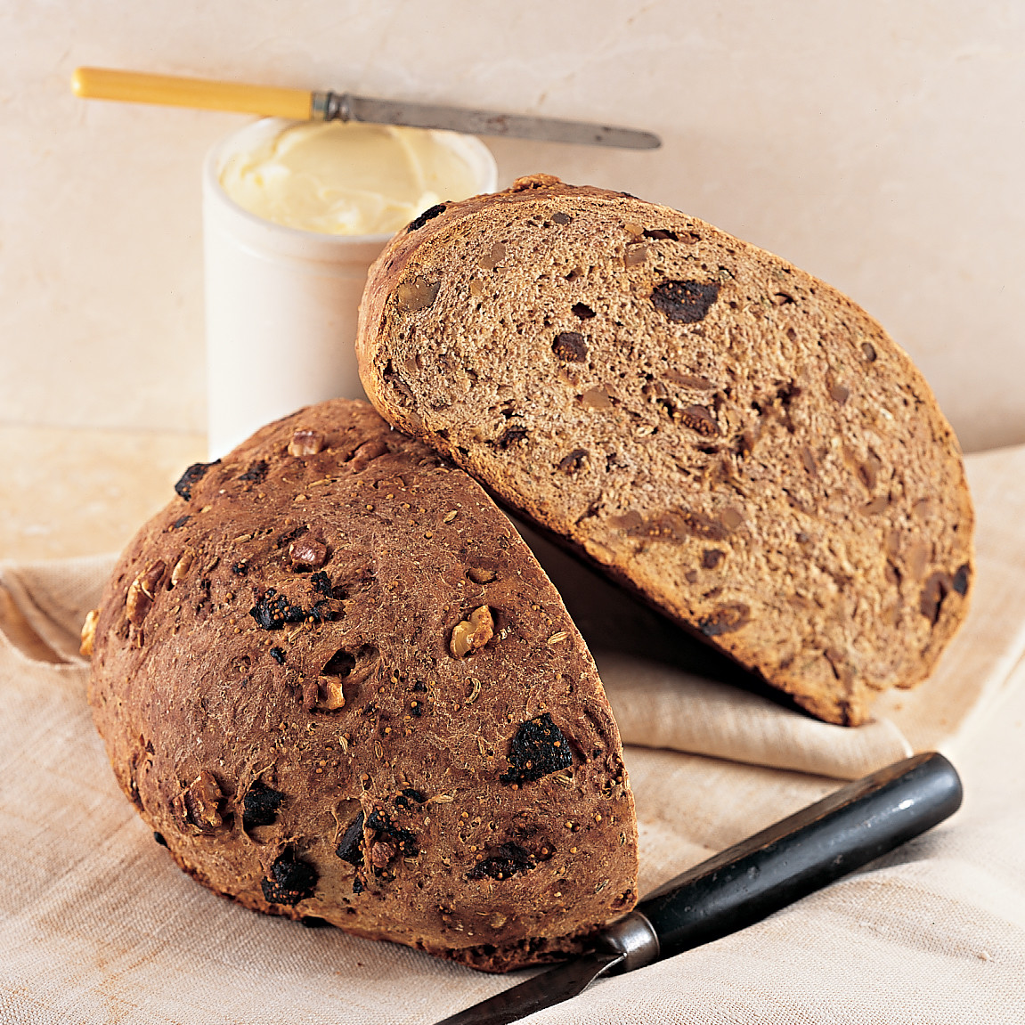 Walnut-Fig Bread