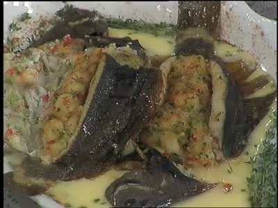 Video: A Varity Of Saltwater Fish Part 3 | Martha Stewart