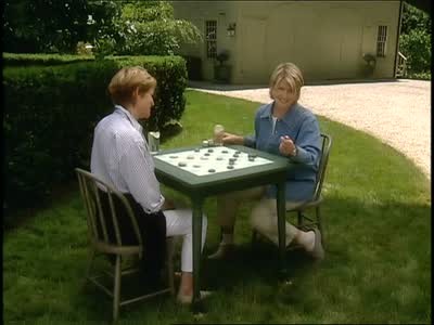 Video: Good Thing: Using Pebbles as Checkers | Martha Stewart