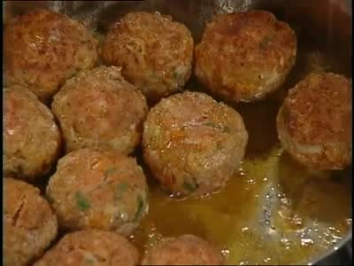 Video: Tailgating Jam: Garlic Meatball Poor Boy Part 2 | Martha Stewart