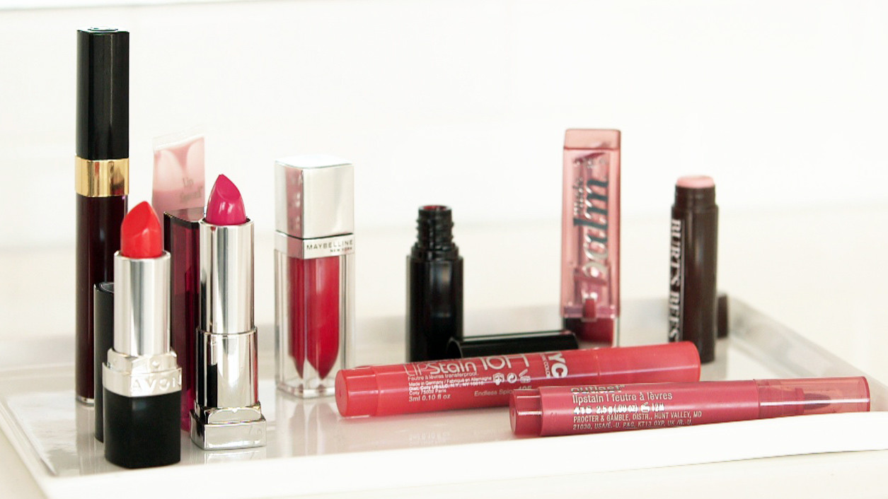 Video: 5 Ways to Create Kissable Lips for Valentine's Day | Martha Stewart