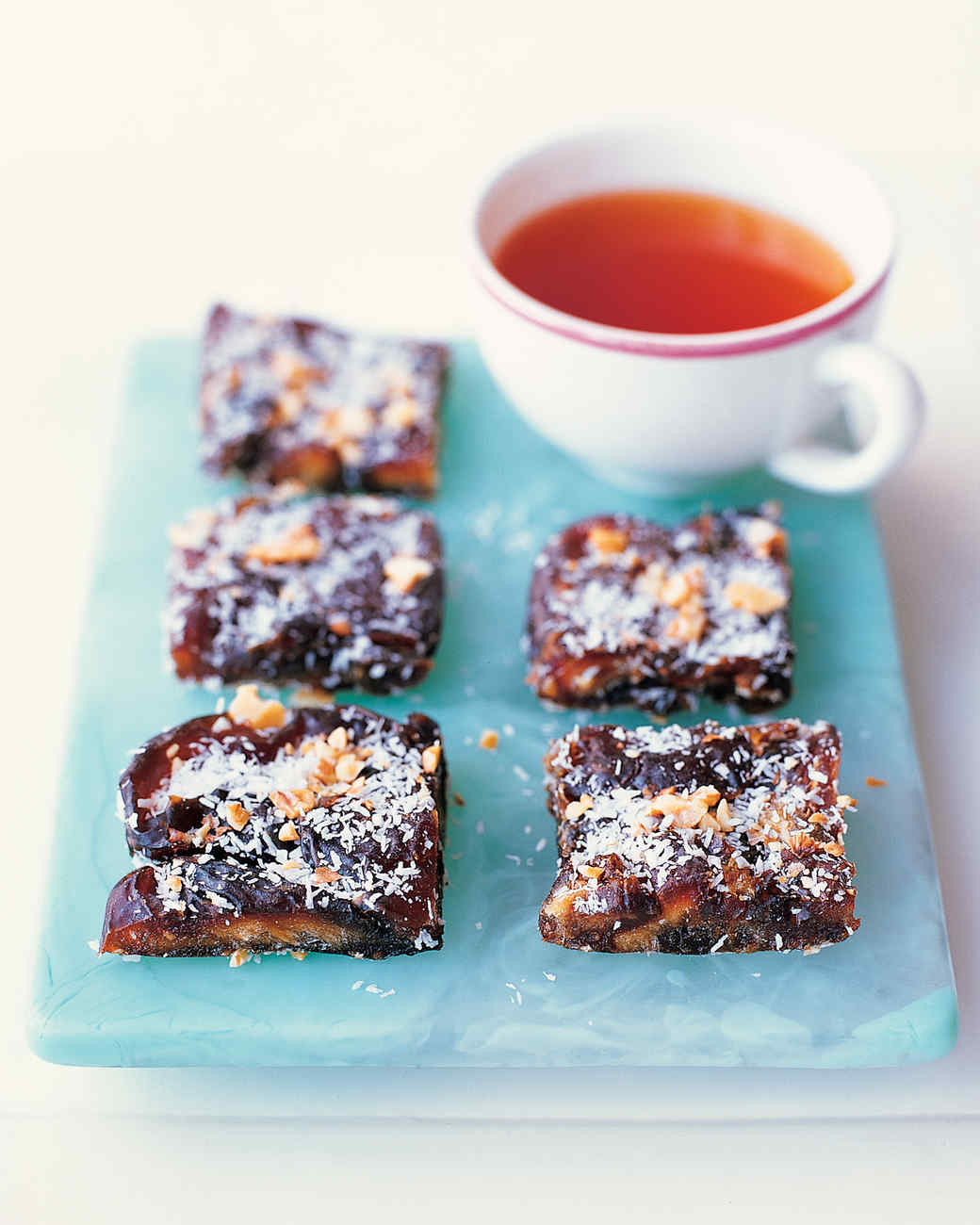 10 One Pot Desserts In Under 30 Minutes Martha Stewart 10 One Pot Desserts In Under 30 Minutes Martha Stewart